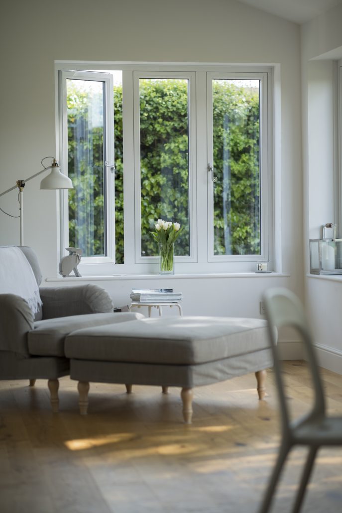 R7 FLUSH FIT WINDOW IN WHITE WITH CHROME MONKEY TAIL HANDLES - Double ...